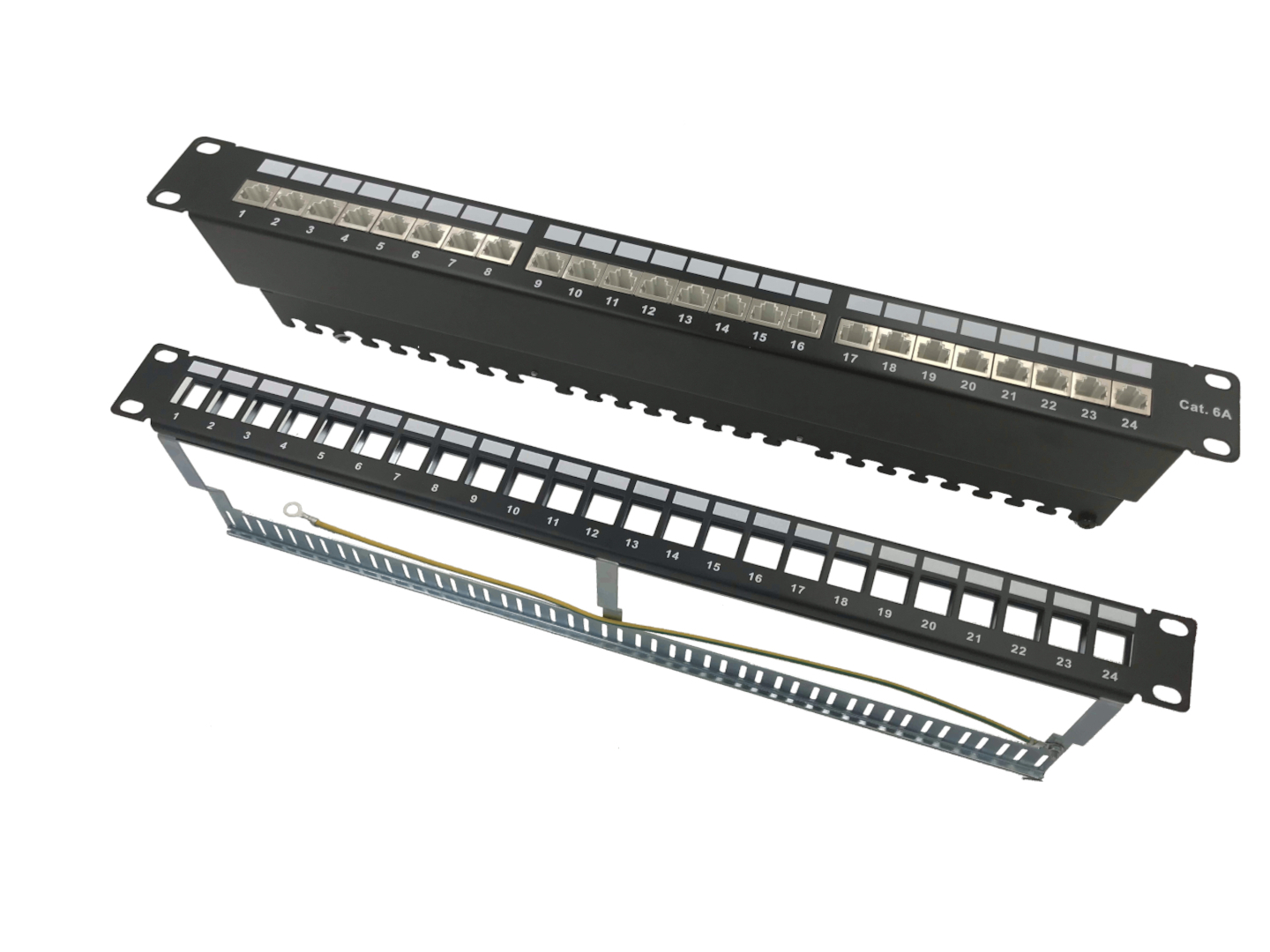 Panneau de brassage RJ45 vide ou équipé pour baie 19" | Bandeau de brassage